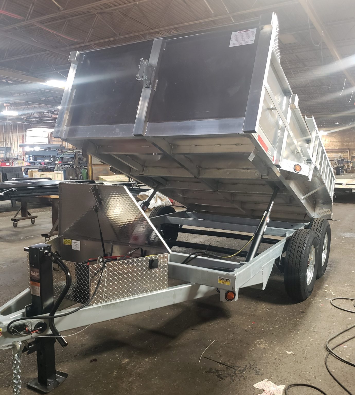 Utility / Open Bed Trailers and Dump Trailers